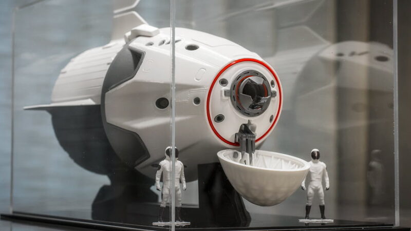 How We Designed the SpaceX "Dragon" Model - Morethan3D Blog